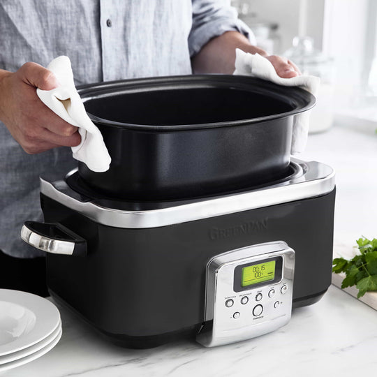 Black Non Stick Ceramic Slow Cooker | GreenPan Australia